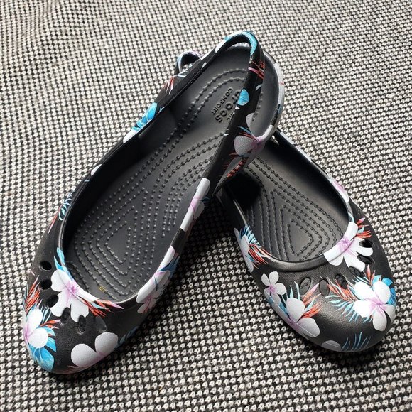 CROCS | Shoes | Crocs Woman Black Tropical Flowers Sling Back Flats ...